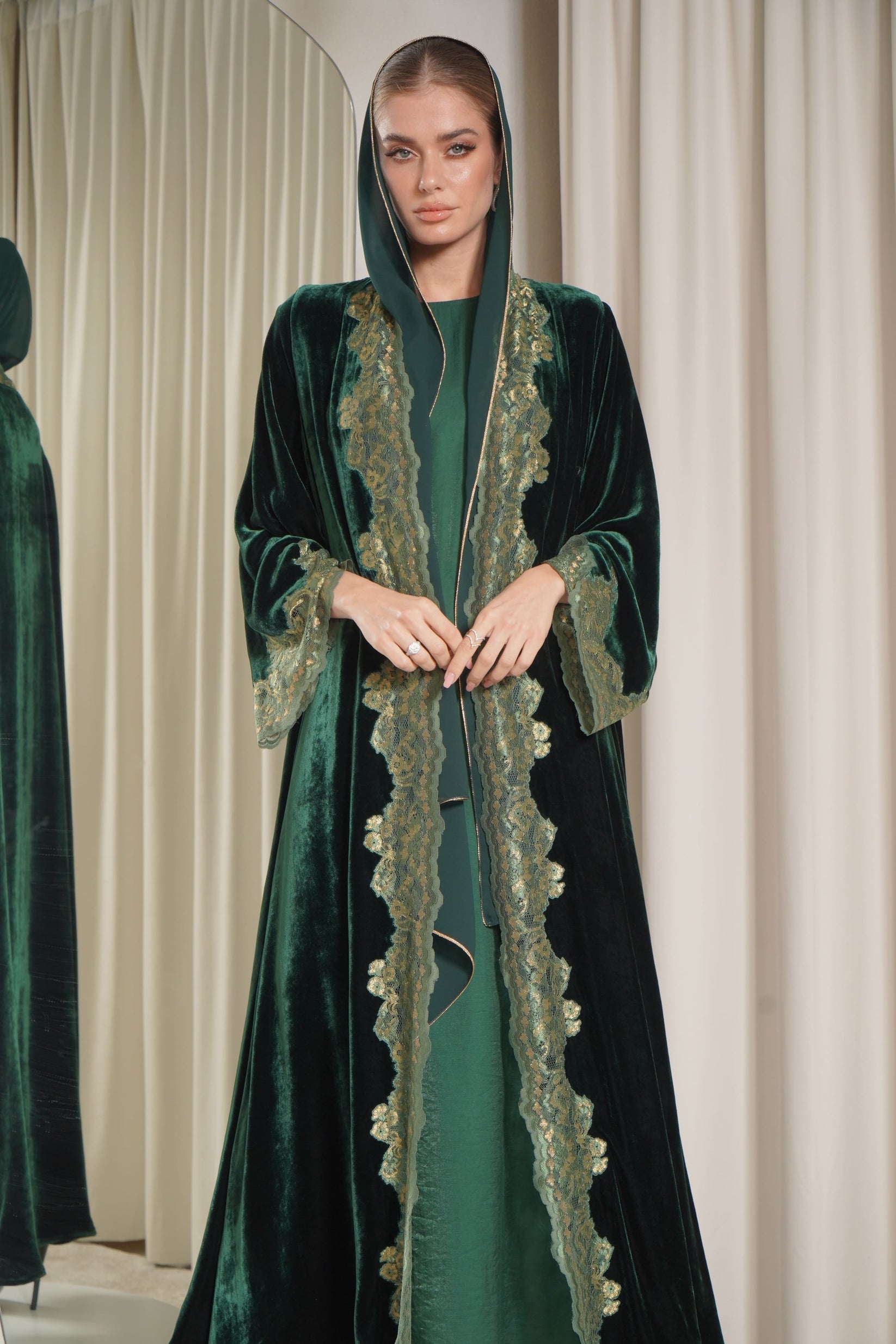 Queen – Bellucci Couture Garments LLC