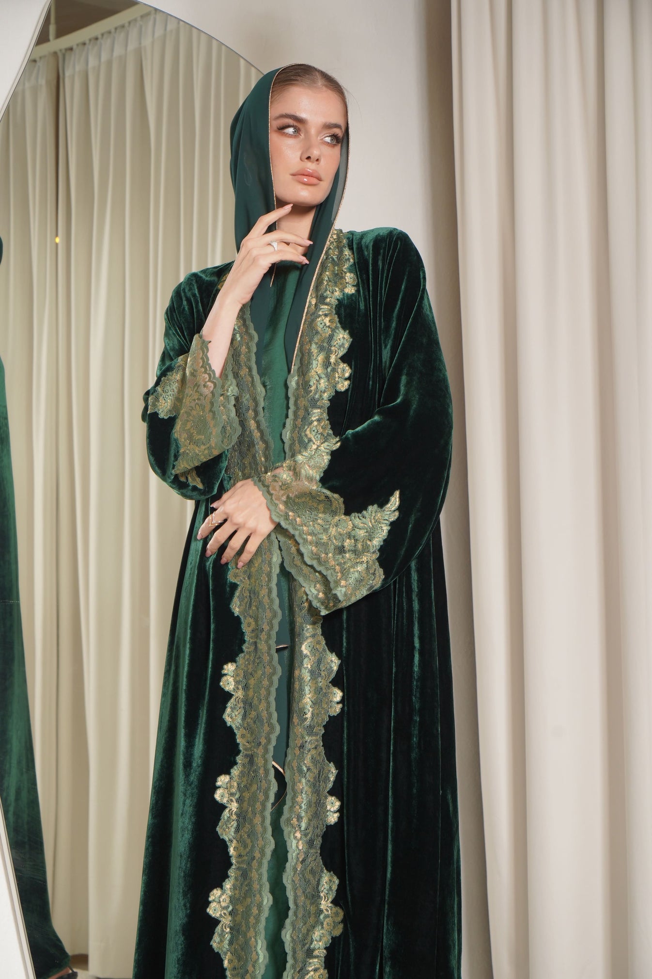 Queen – Bellucci Couture Garments LLC