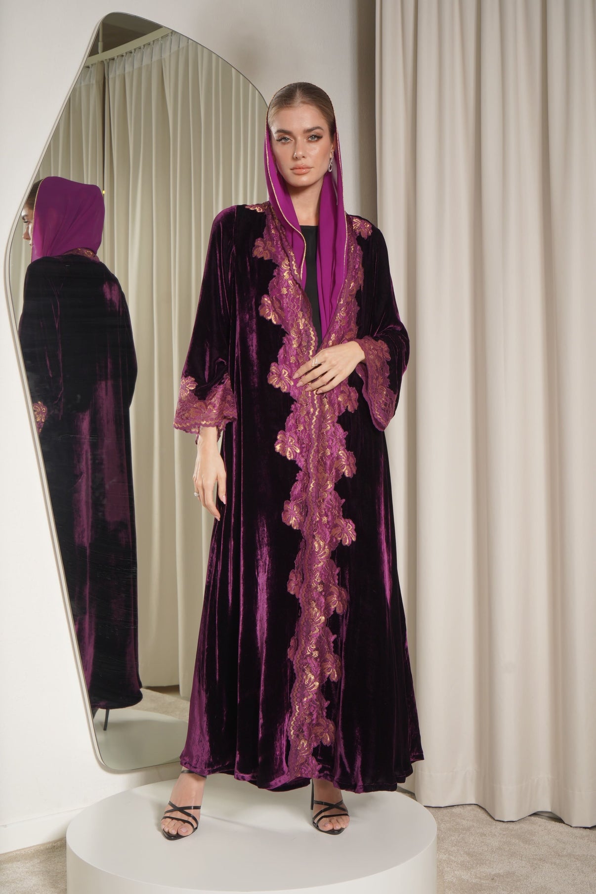 Queen – Bellucci Couture Garments LLC